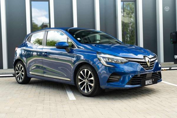 Blue Renault Clio 2021 in Vilnius, with an engine capacity of 1.46 L and mileage of 148 thousand km for 8490 €, photo 7 on AUTOMOTO.COM.LV