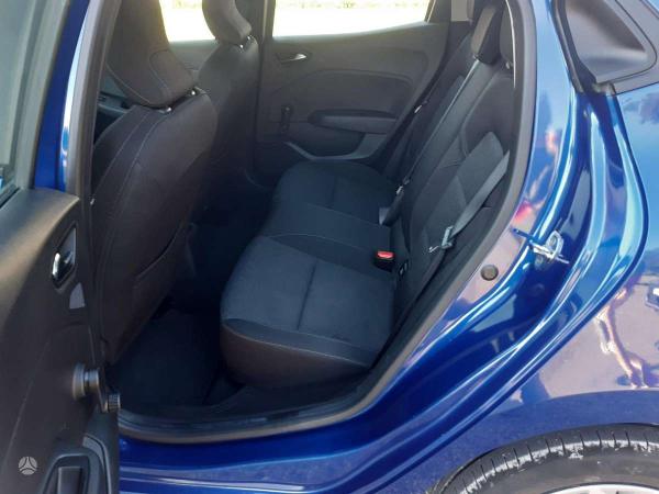Blue Renault Clio 2021 in Anyksciai, with an engine capacity of 1.00 L and mileage of 72 thousand km for 8888 €, photo 7 on AUTOMOTO.COM.LV
