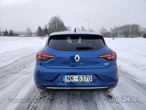 Blue Renault Clio 2022 in Riga, with an engine capacity of 1.60 L and mileage of 69 thousand km for 15000 €, photo 4 on AUTOMOTO.COM.LV