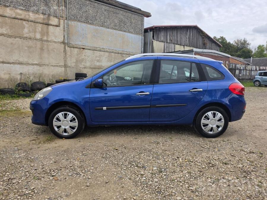 Zils Renault Clio 2008 Rēzekne, ar dzinēja tilpumu 1.50 L un nobraukumu 0 tūkst. km par 2300 €, foto 1 vietnē AUTOMOTO.COM.LV