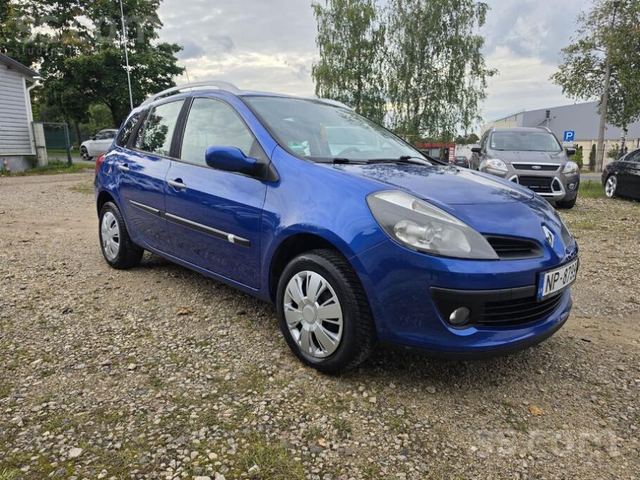 Zils Renault Clio 2008 Rēzekne, ar dzinēja tilpumu 1.50 L un nobraukumu 0 tūkst. km par 2300 €, foto 5 vietnē AUTOMOTO.COM.LV