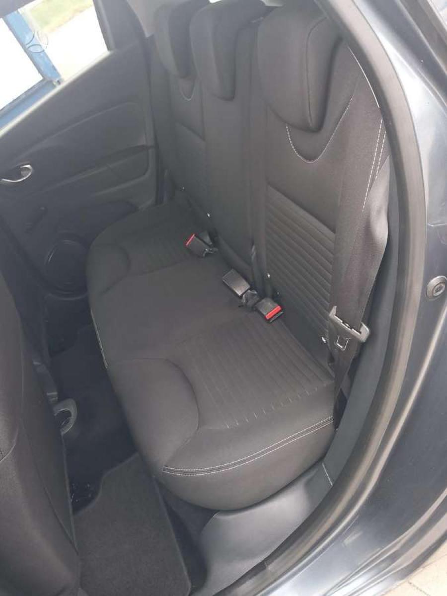 Zils Renault Clio 2017 Tauragė, ar dzinēja tilpumu 1.46 L un nobraukumu 313 tūkst. km par 3900 €, foto 11 vietnē AUTOMOTO.COM.LV