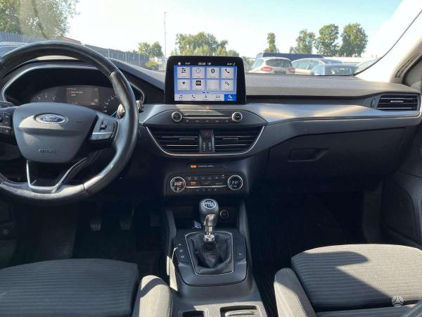 Brūns Renault Clio 2016 Šauļi, ar dzinēja tilpumu 1.15 L un nobraukumu 200 tūkst. km par 2650 €, foto 9 vietnē AUTOMOTO.COM.LV