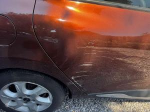 Brown Renault Clio 2014 in Kaunas, with an engine capacity of 1.46 L and mileage of 240 thousand km for 3000 €, photo 7 on AUTOMOTO.COM.LV