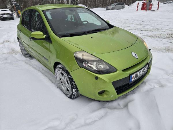 Zaļš Renault Clio 2010 Viļņa, ar dzinēja tilpumu 1.15 L un nobraukumu 297 tūkst. km par 1000 €, foto 6 vietnē AUTOMOTO.COM.LV