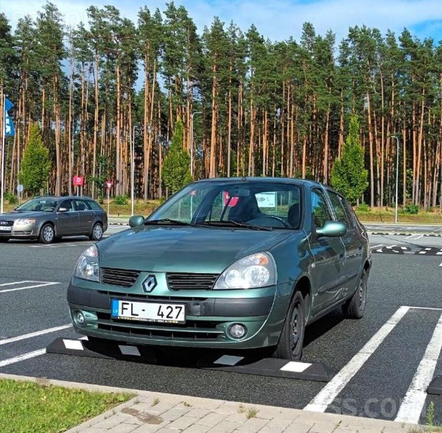 Green Renault Clio 2005 in Riga, with an engine capacity of 1.40 L and mileage of 123 thousand km for 950 €, photo 1 on AUTOMOTO.COM.LV