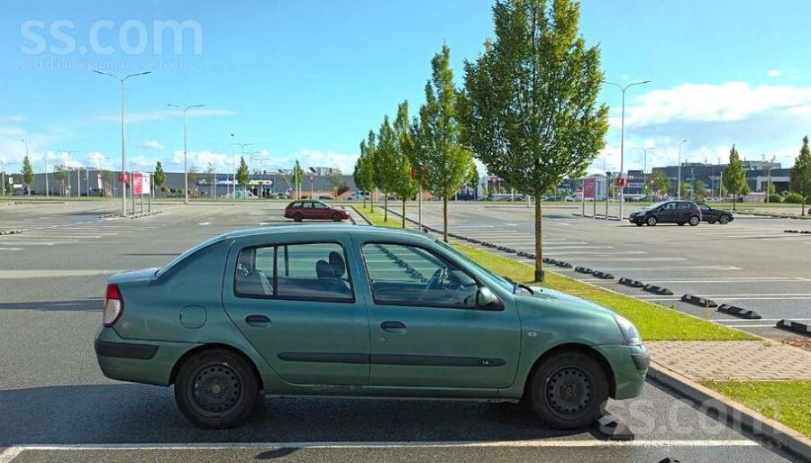 Green Renault Clio 2005 in Riga, with an engine capacity of 1.40 L and mileage of 123 thousand km for 950 €, photo 3 on AUTOMOTO.COM.LV