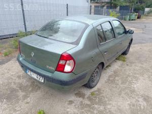 Green Renault Clio 2005 in Riga, with an engine capacity of 1.40 L and mileage of 0 thousand km for 1050 €, photo 5 on AUTOMOTO.COM.LV