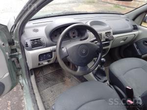 Green Renault Clio 2005 in Riga, with an engine capacity of 1.40 L and mileage of 0 thousand km for 1050 €, photo 7 on AUTOMOTO.COM.LV