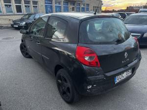 Grey Renault Clio 2008 in Panevezys, with an engine capacity of 1.50 L and mileage of 205 thousand km for 450 €, photo 6 on AUTOMOTO.COM.LV