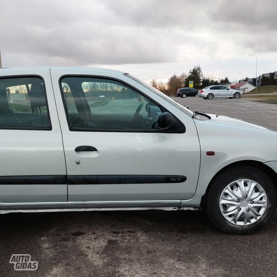 Pelēks Renault Clio 2003 Kauņa, ar dzinēja tilpumu 1.20 L un nobraukumu 193 tūkst. km par 850 €, foto 4 vietnē AUTOMOTO.COM.LV