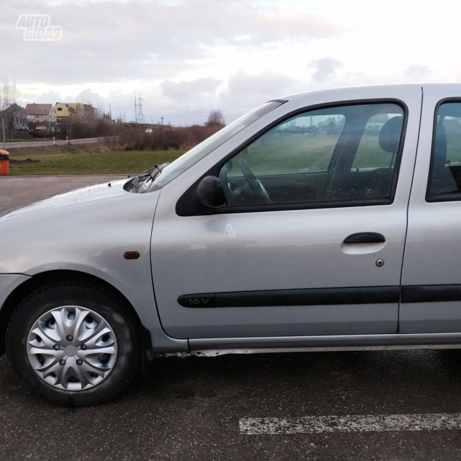 Pelēks Renault Clio 2003 Kauņa, ar dzinēja tilpumu 1.20 L un nobraukumu 193 tūkst. km par 850 €, foto 10 vietnē AUTOMOTO.COM.LV