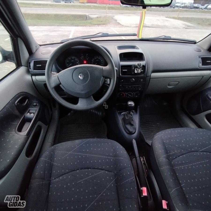 Pelēks Renault Clio 2003 Kauņa, ar dzinēja tilpumu 1.20 L un nobraukumu 193 tūkst. km par 850 €, foto 17 vietnē AUTOMOTO.COM.LV