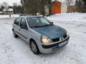 Grey Renault Clio 2004 in Riga, with an engine capacity of 1.20 L and mileage of 186 thousand km for 900 €, photo 2 on AUTOMOTO.COM.LV