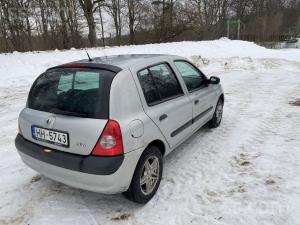 Grey Renault Clio 2004 in Riga, with an engine capacity of 1.20 L and mileage of 186 thousand km for 900 €, photo 3 on AUTOMOTO.COM.LV