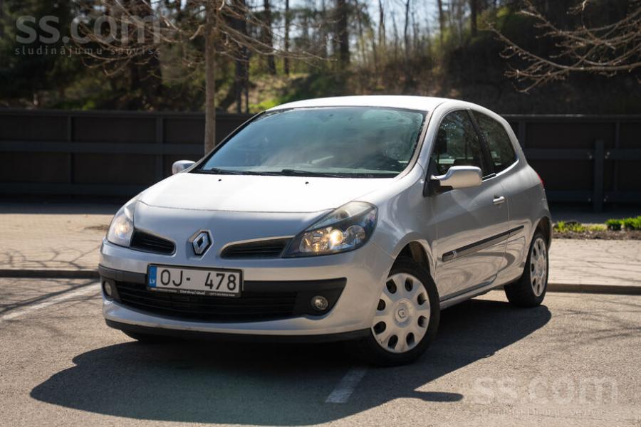 Pelēks Renault Clio 2007 Ogre, ar dzinēja tilpumu 1.50 L un nobraukumu 240 tūkst. km par 1950 €, foto 1 vietnē AUTOMOTO.COM.LV
