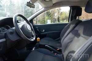 Pelēks Renault Clio 2007 Ogre, ar dzinēja tilpumu 1.50 L un nobraukumu 240 tūkst. km par 1950 €, foto 6 vietnē AUTOMOTO.COM.LV