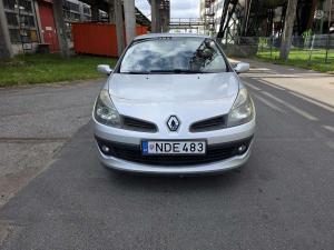 Pelēks Renault Clio 2007 Kauņa, ar dzinēja tilpumu 1.15 L un nobraukumu 200 tūkst. km par 900 €, foto 3 vietnē AUTOMOTO.COM.LV
