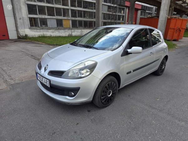 Grey Renault Clio 2007 in Kaunas, with an engine capacity of 1.15 L and mileage of 200 thousand km for 900 €, photo 3 on AUTOMOTO.COM.LV