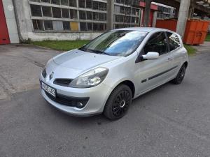 Pelēks Renault Clio 2007 Kauņa, ar dzinēja tilpumu 1.15 L un nobraukumu 200 tūkst. km par 900 €, foto 4 vietnē AUTOMOTO.COM.LV