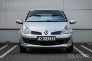 Pelēks Renault Clio 2007 Rīga, ar dzinēja tilpumu 1.40 L un nobraukumu 220 tūkst. km par 1490 €, foto 3 vietnē AUTOMOTO.COM.LV