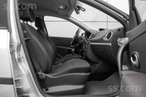 Pelēks Renault Clio 2007 Rīga, ar dzinēja tilpumu 1.40 L un nobraukumu 220 tūkst. km par 1490 €, foto 11 vietnē AUTOMOTO.COM.LV