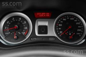 Pelēks Renault Clio 2007 Rīga, ar dzinēja tilpumu 1.40 L un nobraukumu 220 tūkst. km par 1490 €, foto 18 vietnē AUTOMOTO.COM.LV