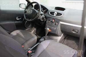Pelēks Renault Clio 2008 Rīga, ar dzinēja tilpumu 1.60 L un nobraukumu 0 tūkst. km par 2990 €, foto 32 vietnē AUTOMOTO.COM.LV