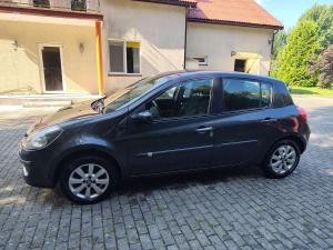 Grey Renault Clio 2008 in Klaipeda, with an engine capacity of 1.46 L and mileage of 168 thousand km for 1300 €, photo  on AUTOMOTO.COM.LV