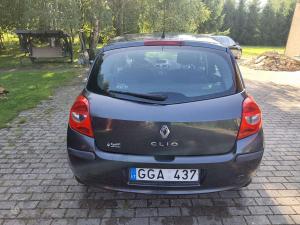 Grey Renault Clio 2008 in Klaipeda, with an engine capacity of 1.46 L and mileage of 168 thousand km for 1300 €, photo 5 on AUTOMOTO.COM.LV