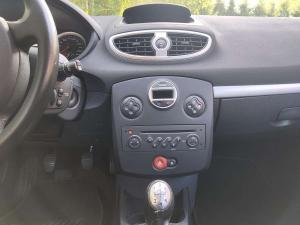Grey Renault Clio 2008 in Klaipeda, with an engine capacity of 1.46 L and mileage of 168 thousand km for 1300 €, photo 12 on AUTOMOTO.COM.LV