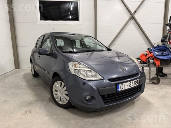 Pelēks Renault Clio 2009 Aizkraukle, ar dzinēja tilpumu 1.20 L un nobraukumu 166 tūkst. km par 2470 €, foto 2 vietnē AUTOMOTO.COM.LV