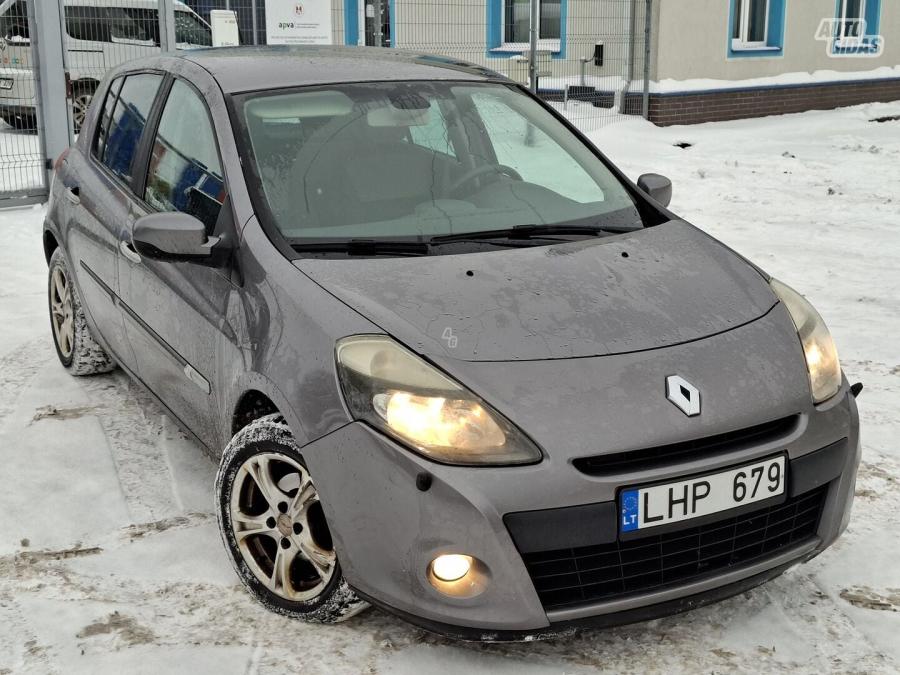 Pelēks Renault Clio 2009 Šilutė, ar dzinēja tilpumu 1.20 L un nobraukumu 172 tūkst. km par 1650 €, foto 5 vietnē AUTOMOTO.COM.LV