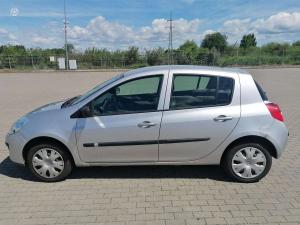 Grey Renault Clio 2009 in Marijampole, with an engine capacity of 1.20 L and mileage of 173 thousand km for 1750 €, photo 8 on AUTOMOTO.COM.LV