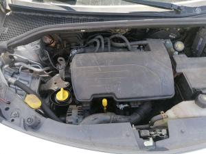 Grey Renault Clio 2009 in Marijampole, with an engine capacity of 1.20 L and mileage of 173 thousand km for 1750 €, photo 10 on AUTOMOTO.COM.LV