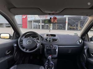 Pelēks Renault Clio 2009 Viļņa, ar dzinēja tilpumu 1.15 L un nobraukumu 216 tūkst. km par 2199 €, foto 10 vietnē AUTOMOTO.COM.LV