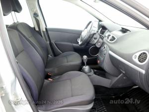 Grey Renault Clio 2009 in Tallinn, with an engine capacity of 1.10 L and mileage of 155 thousand km for 999 €, photo 7 on AUTOMOTO.COM.LV