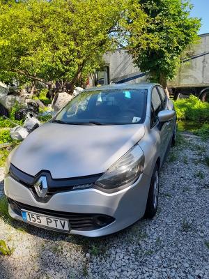Pelēks Renault Clio 2013 Pērnava, ar dzinēja tilpumu 0.00 L un nobraukumu 286 tūkst. km par 3800 €, foto 9 vietnē AUTOMOTO.COM.LV