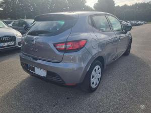 Grey Renault Clio 2014 in Taurage, with an engine capacity of 1.46 L and mileage of 185 thousand km for 2500 €, photo 4 on AUTOMOTO.COM.LV