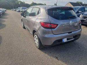 Grey Renault Clio 2014 in Taurage, with an engine capacity of 1.46 L and mileage of 185 thousand km for 2500 €, photo 5 on AUTOMOTO.COM.LV