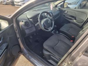 Grey Renault Clio 2014 in Taurage, with an engine capacity of 1.46 L and mileage of 185 thousand km for 2500 €, photo 8 on AUTOMOTO.COM.LV