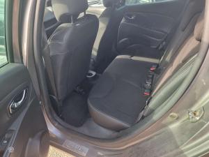Grey Renault Clio 2014 in Taurage, with an engine capacity of 1.46 L and mileage of 185 thousand km for 2500 €, photo 9 on AUTOMOTO.COM.LV