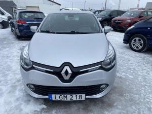 Grey Renault Clio 2015 in Vilnius, with an engine capacity of 0.90 L and mileage of 123 thousand km for 2550 €, photo 5 on AUTOMOTO.COM.LV