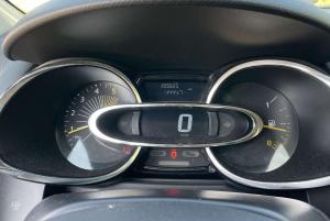Grey Renault Clio 2015 in Vilnius, with an engine capacity of 1.46 L and mileage of 101 thousand km for 3800 €, photo 11 on AUTOMOTO.COM.LV