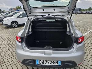 Grey Renault Clio 2015 in Taurage, with an engine capacity of 1.50 L and mileage of 233 thousand km for 5500 €, photo 10 on AUTOMOTO.COM.LV