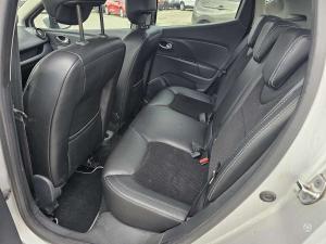 Grey Renault Clio 2015 in Taurage, with an engine capacity of 1.50 L and mileage of 233 thousand km for 5500 €, photo 18 on AUTOMOTO.COM.LV
