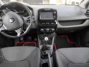 Grey Renault Clio 2016 in Jurbarkas, with an engine capacity of 1.50 L and mileage of 248 thousand km for 4950 €, photo 8 on AUTOMOTO.COM.LV