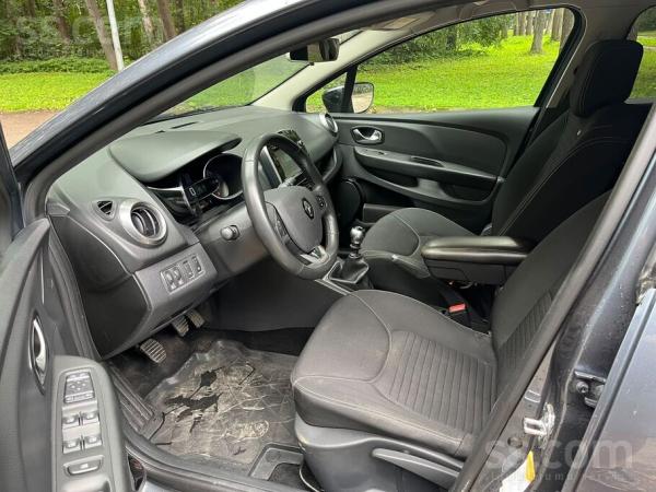 Pelēks Renault Clio 2016 Rīga, ar dzinēja tilpumu 1.20 L un nobraukumu 0 tūkst. km par 6199 €, foto 10 vietnē AUTOMOTO.COM.LV