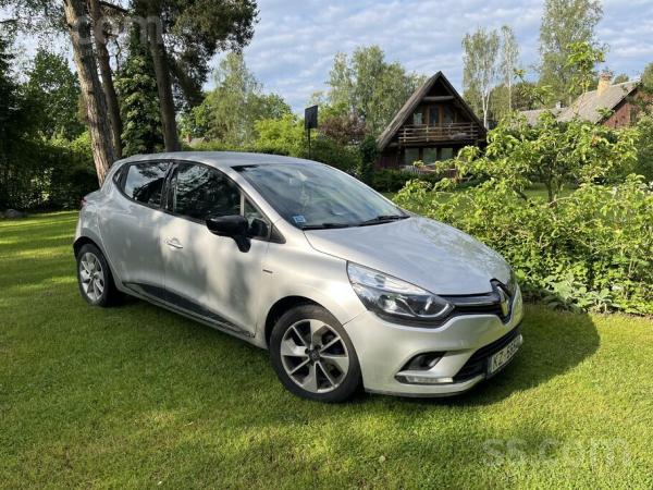 Grey Renault Clio 2017 in Jurmala, with an engine capacity of 1.50 L and mileage of 128 thousand km for 8000 €, photo 1 on AUTOMOTO.COM.LV