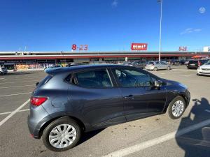 Grey Renault Clio 2017 in Vilnius, with an engine capacity of 1.15 L and mileage of 4 thousand km for 5000 €, photo  on AUTOMOTO.COM.LV